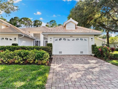 Wiggins Bay Naples Real Estate: 17 Condos for Sale